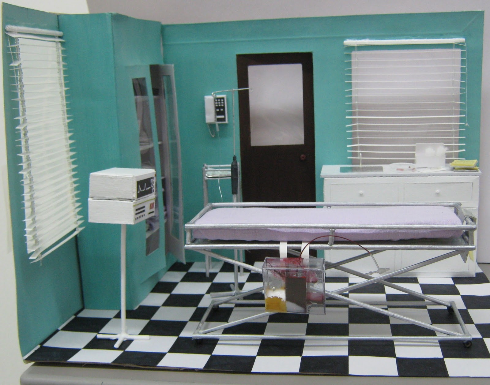 The Craft-Arty Kid (Old blog): I didn't know how to make a mini George ...