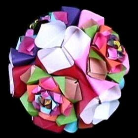 Plane or Plastic: Meenakshi's Modular Origami