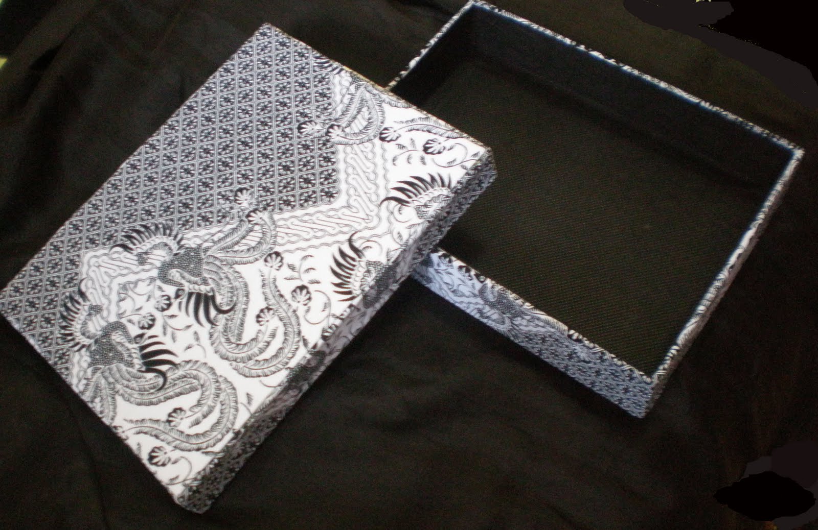 Butikbatik ONLINE: BATIK BOX