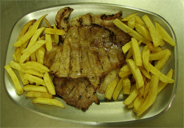 Retiro do Santos: Febras Grelhadas