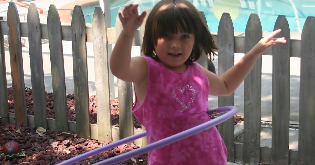 From the front of the choir: Preparing to sing: hip wiggling and knee ...