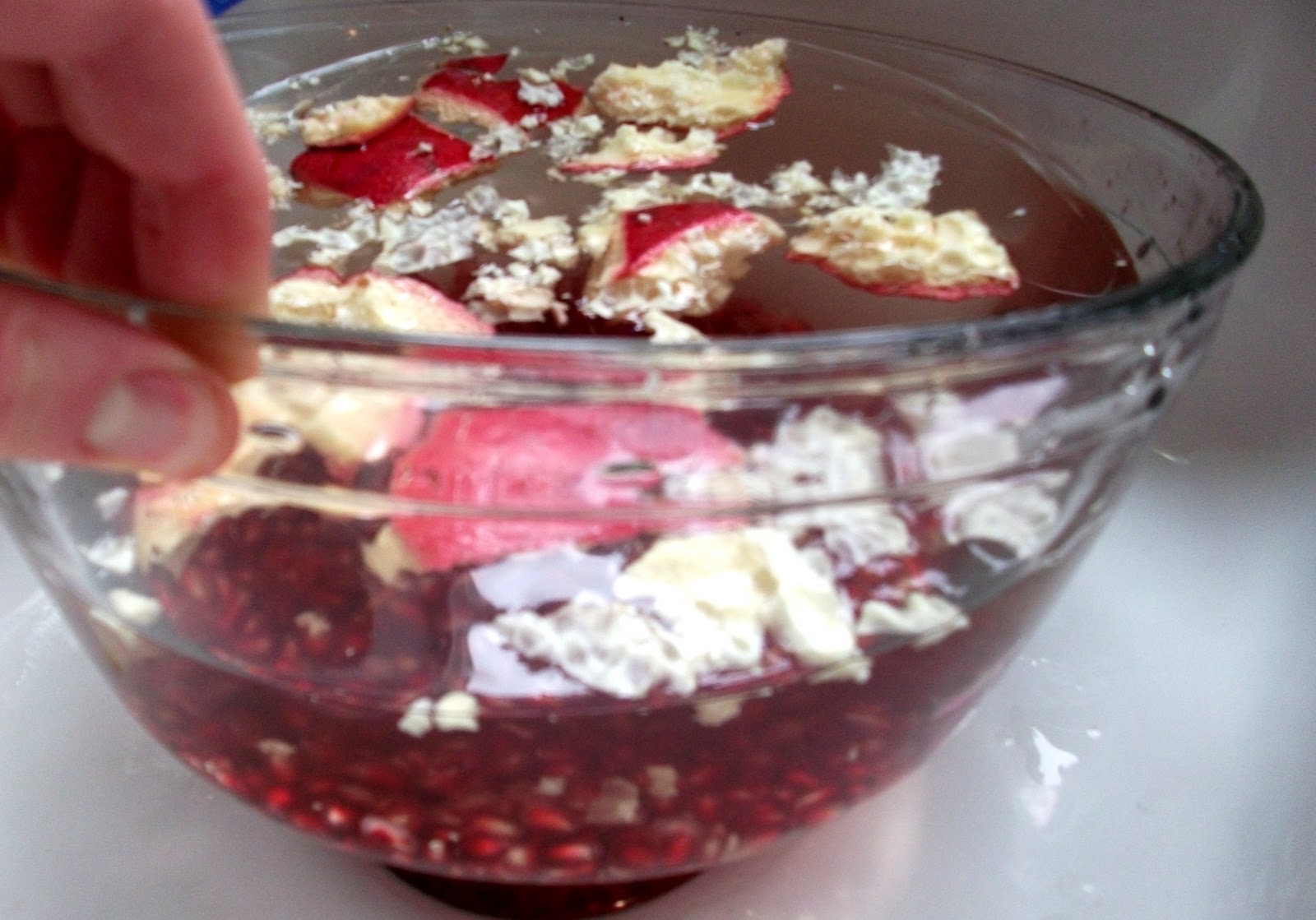 How to Peel a Pomegranate - A Thrifty Mom