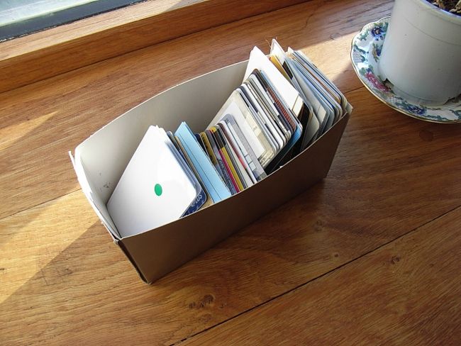 What now?: Keep, throw, donate or recycle?