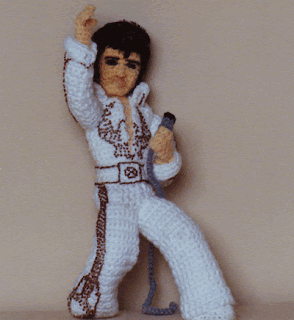 miss woolly: Crochet Elvis doll