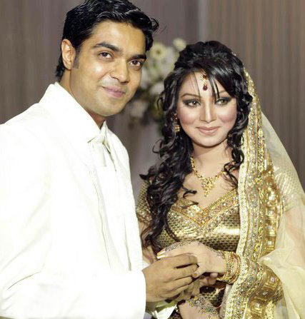 EXCLUSIVE NEWS: Prova And Her EX-boyfriend Rajib Together Picture