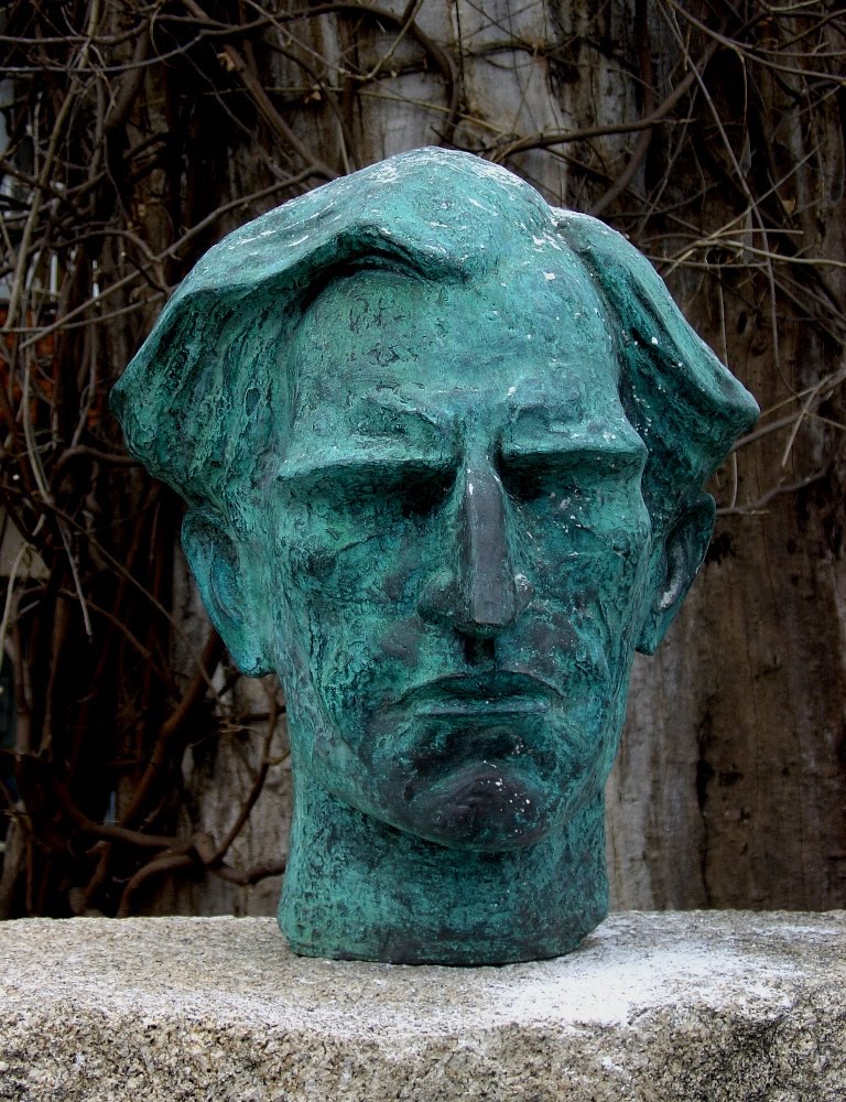 À Procura : Miguel Torga