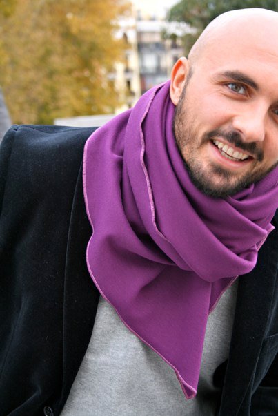 TOTO Diseño: Bufanda morada