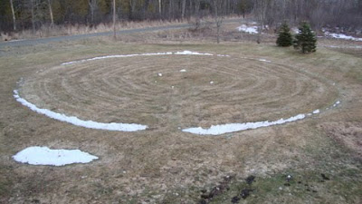 Snow Labyrinth