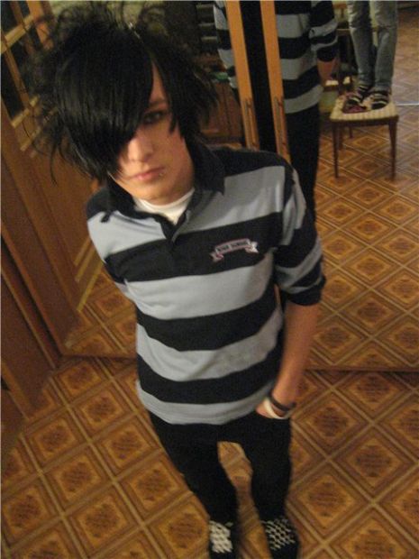 Emo Style And Look: Emo Clothes