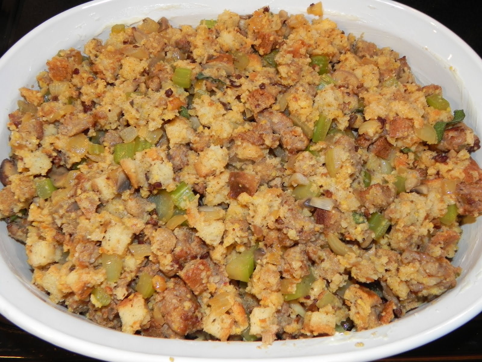 Farrah's Food Adventures: Spicy Sausage Stuffing