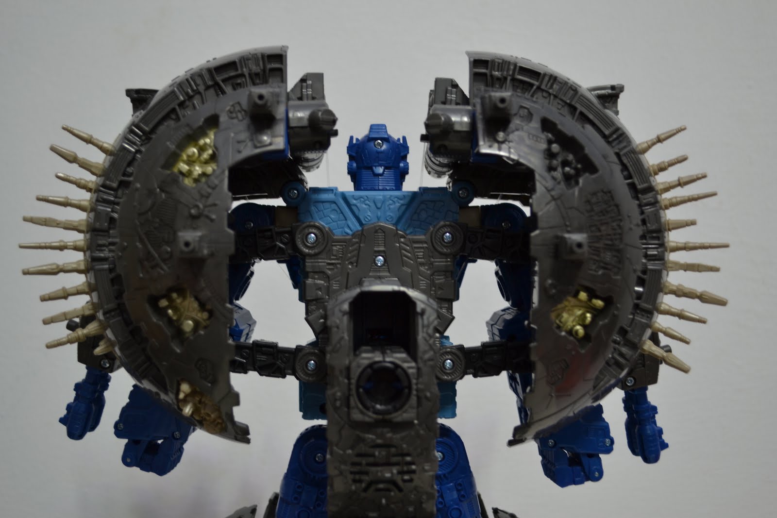 Buy 1st Regret Later: Transformers 2010 Creator Primus