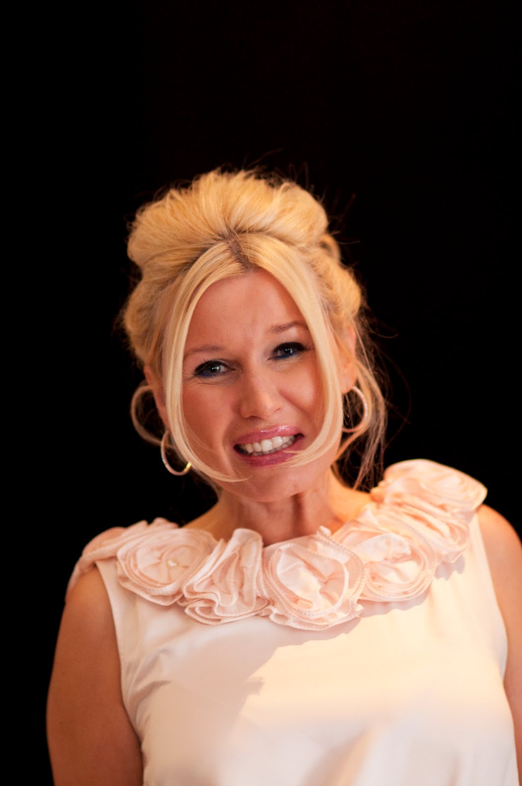 peterfarfromperfect: Deborah Miller - leading the world's newest beauty ...