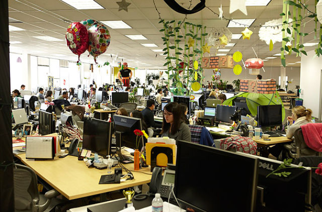 Media-Pictures-Photo: Facebook office in Silicon Valley