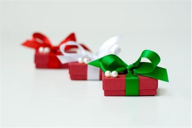 Cutiute : cutii pentru cadouri