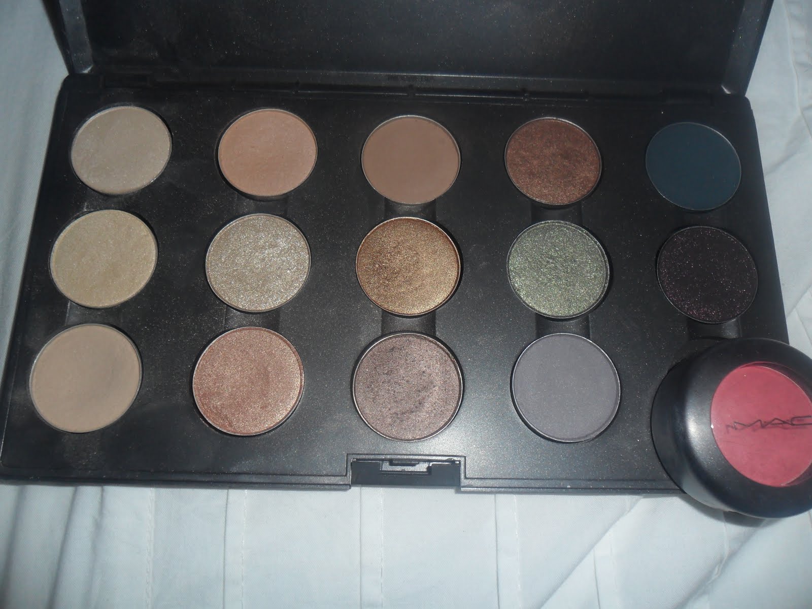 Beauty Marked..: My Favourite Mac Eyeshadows