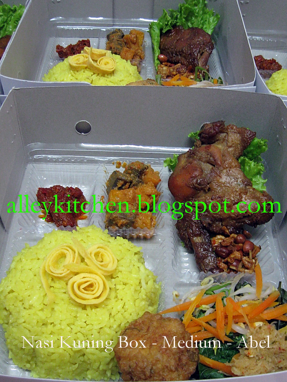 Aroma from Alley Kitchen: Koleksi Tumpeng Jomblo & Lunch Box