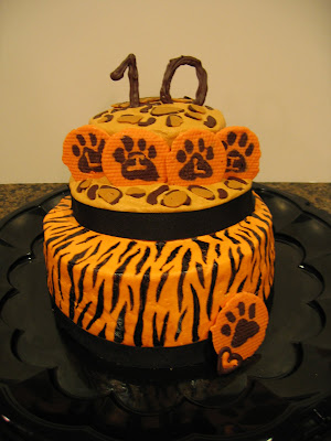 Sarah Bakes: Tiger Stripe and Leopard Print Birthday Cake