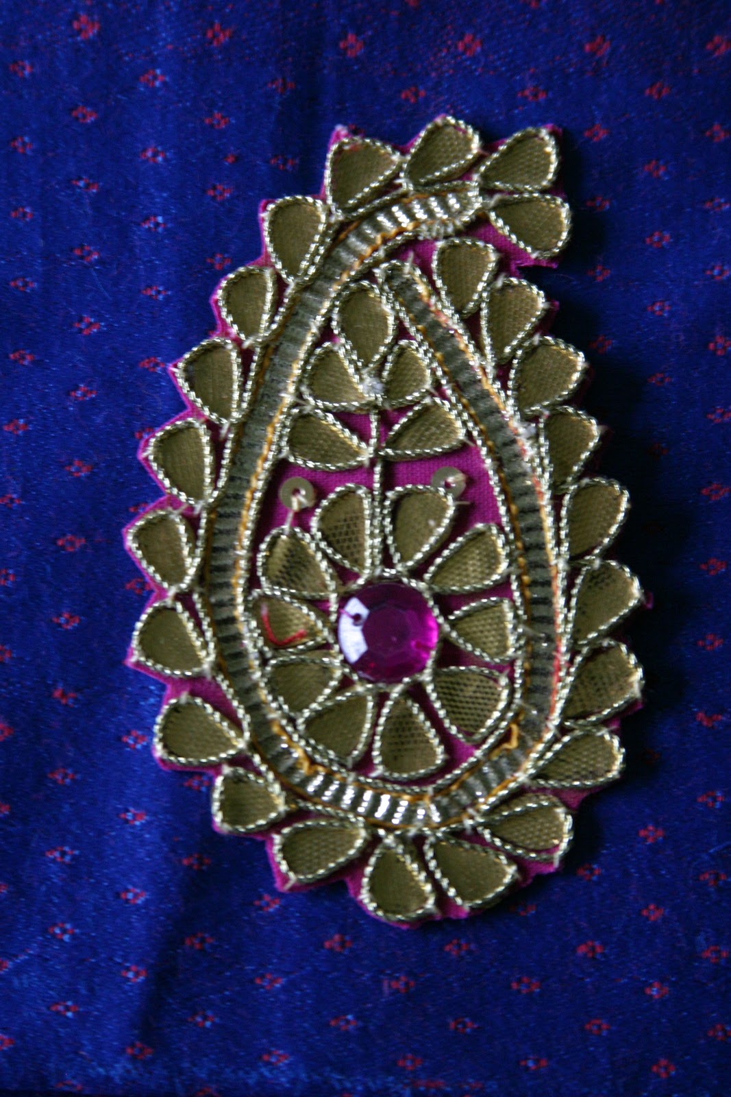 Parulsart: Zardozi Work.