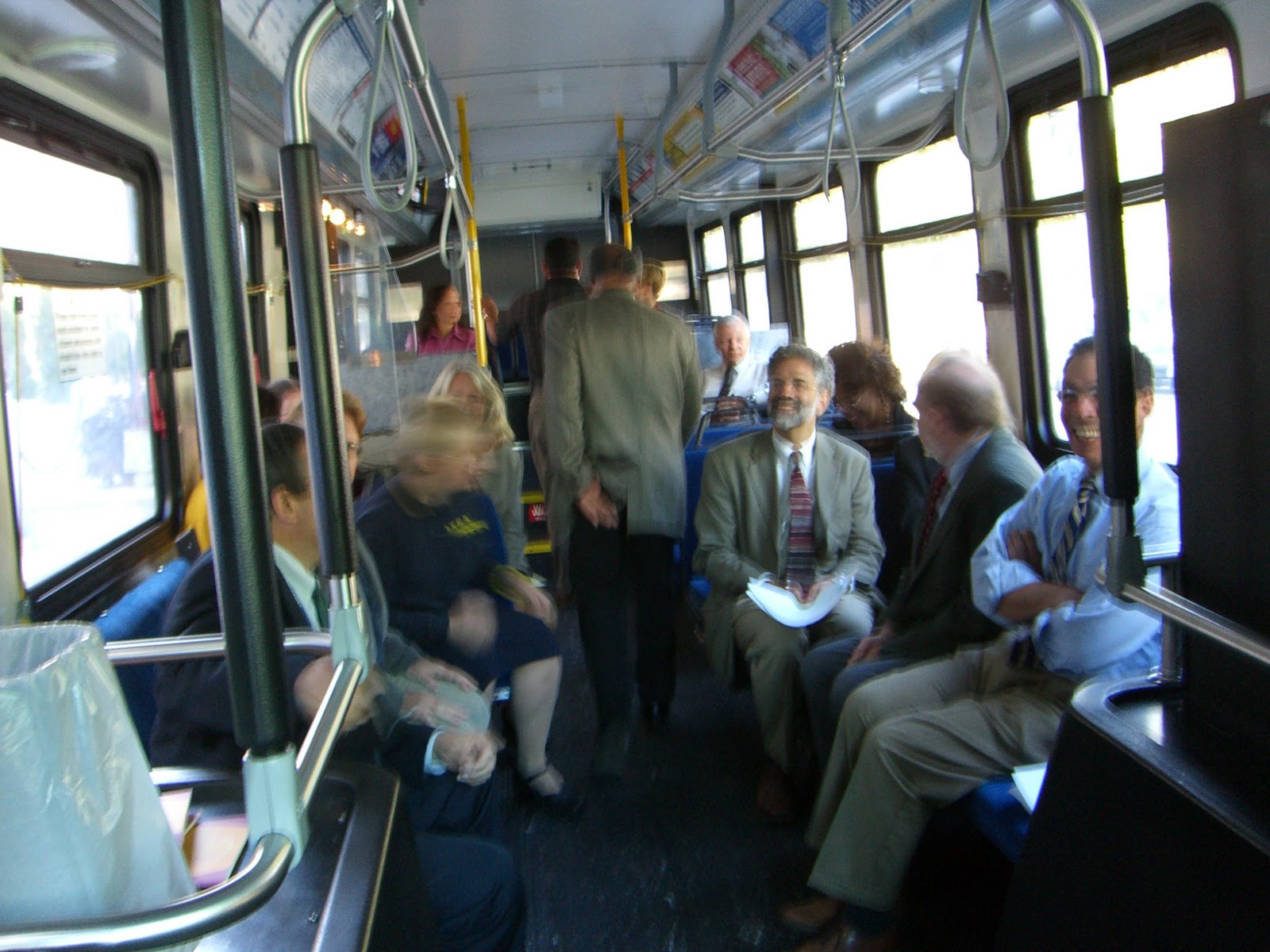 Walk Kansas City!: New Bus Rider Concludes KC Buses Ain't So Bad!