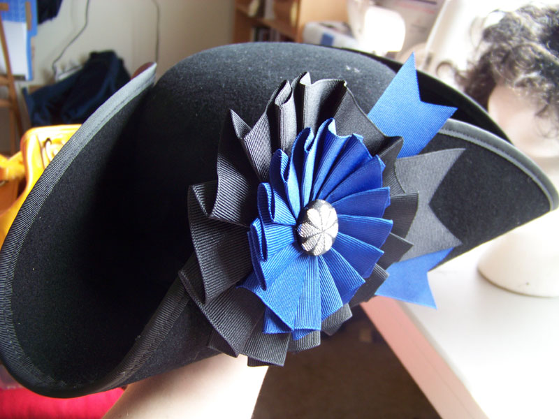 How To Make 18th c. Cockades ~ American Duchess