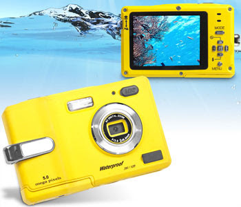 New Gadget Land: Underwater Digi Cam