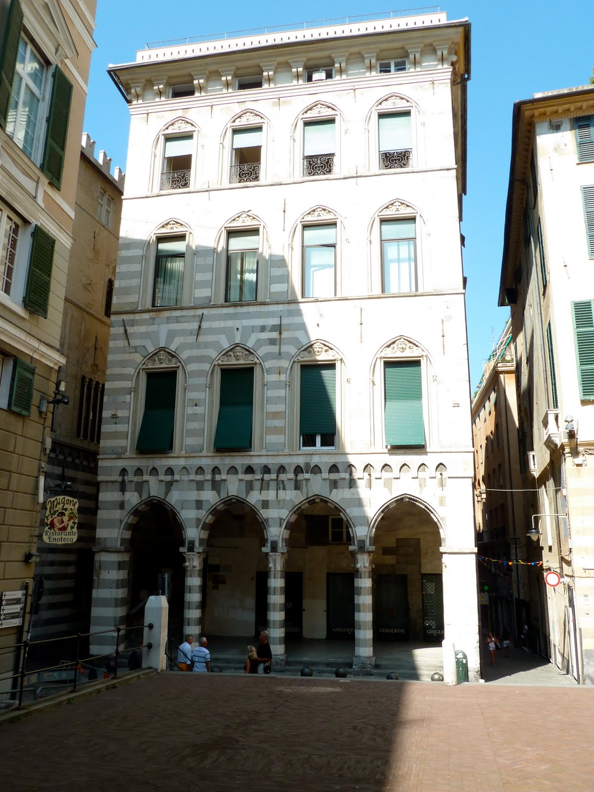 Between the Mountains and the Sea: The Search for the Column of Infamy