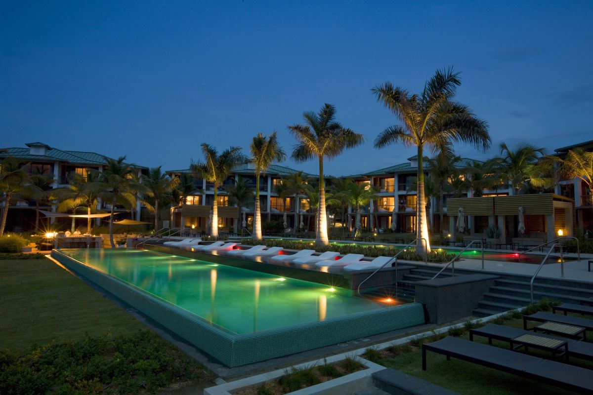 Blue skies and blue eyes: Puerto Rican paradise