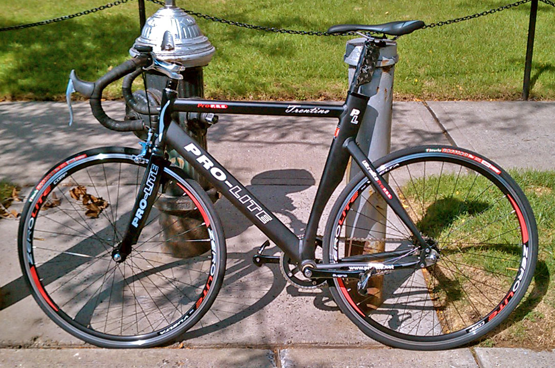 Kissena Track Racing: 9 25 2010 Pro Lite track bike with brake