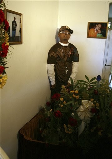 Curiosidades - ¡CUIDADO CON EL MUERTO!