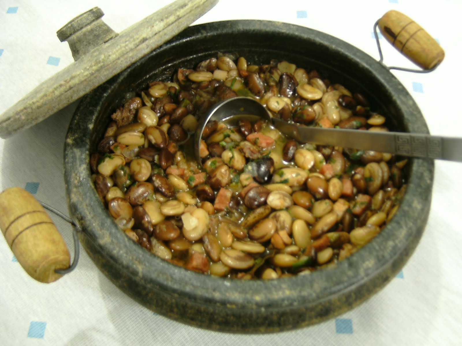 Feijão Fava - Na Biroskinha