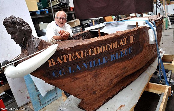 Little Bird Tell: Chocolate Boat