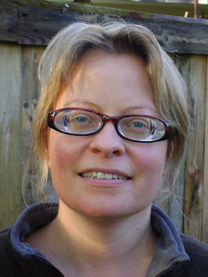 Ladies behind crystal veil: Clarine 015