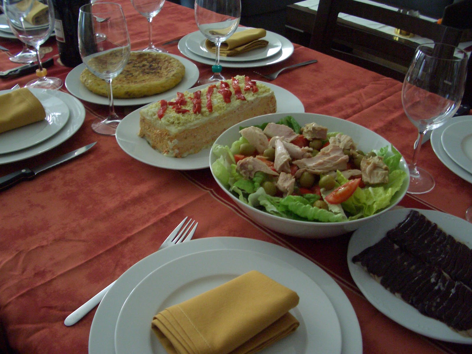 Charo y su Cocina: LA COMIDA DE REYES 2011