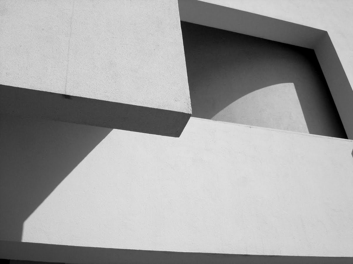 Jacob Gines: Intimations: Light + Shadow in Architecture