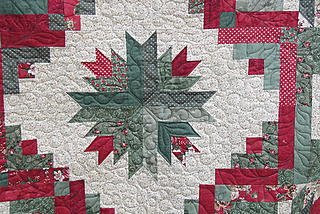 Jackie's Quilting: Cactus Wreath Quilt