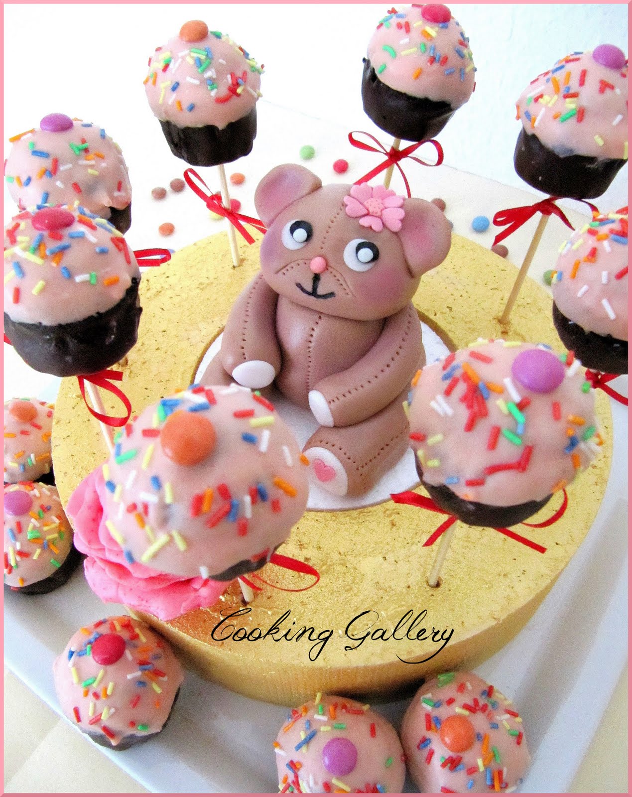 Teddy Cupcake Pops | Cooking Gallery