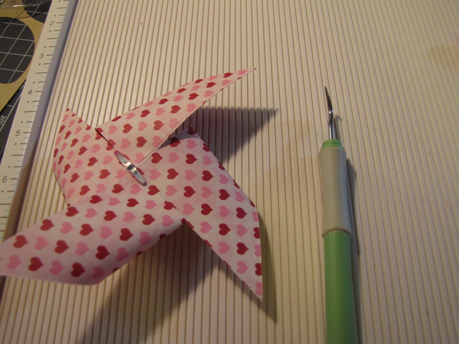 Savvy Scissors: Pinwheel instructions