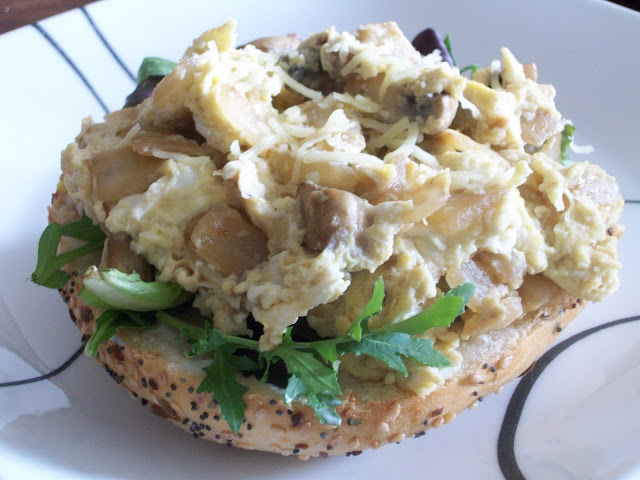 Cooking with Angus: Open Faced Bagel Sandwich