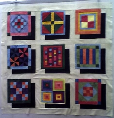 Judi's Crazy World: Floating Blocks Quilt