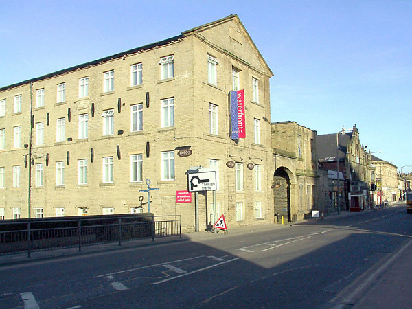 'In The Box': 'Plug Plot Riots'