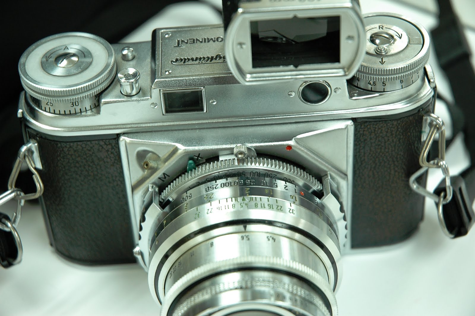 Camera Fever: Voigtlander Prominent Camera