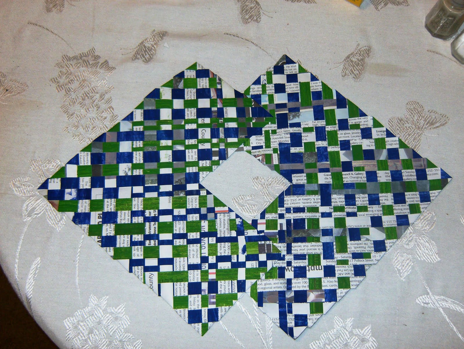 eilisain: raising and plaiting