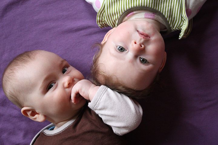 Spencer Alley: Social Babies