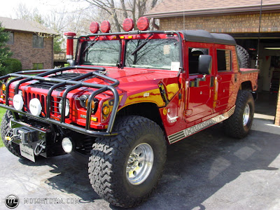 Hot Girls and Cars Pictures: 1998 AM General Hummer