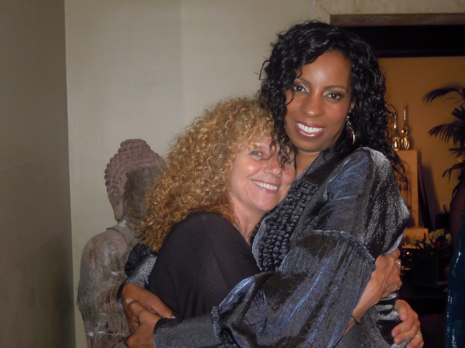 Angela Dean of Deanzign: Behind the Scenes of the DeanZign Reality Show Set