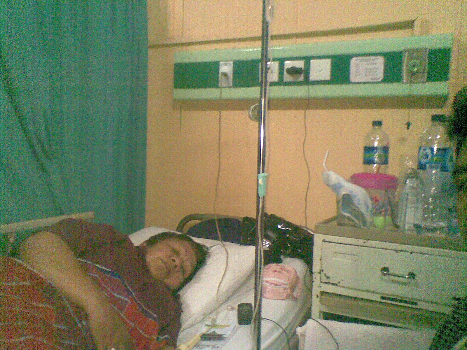 Rezy Bardinal Latif - Catatan Harian Musisi Galau : Pengalaman jagain ...