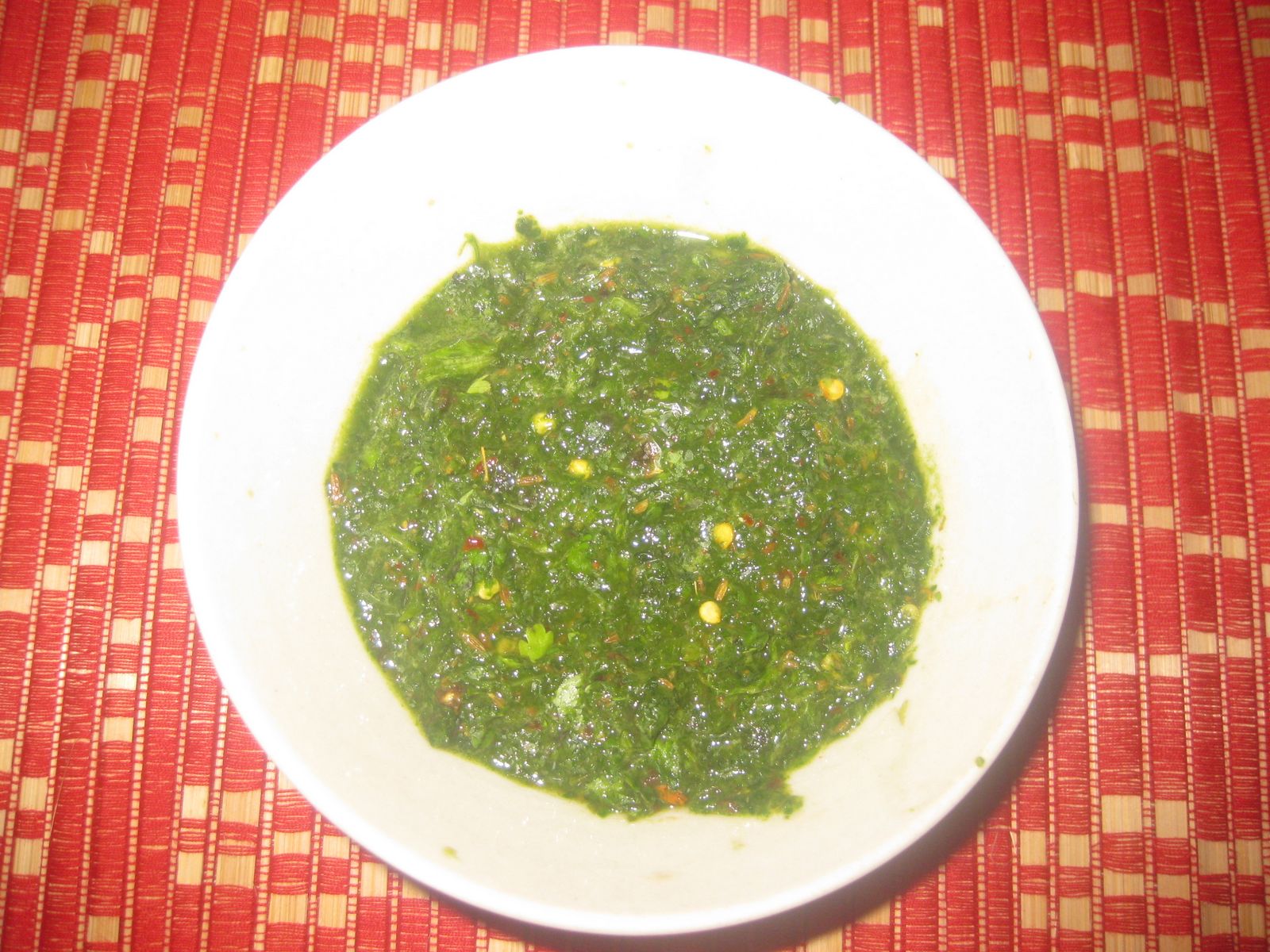 Delicious Desi Dishes: Instant Kothimera Karam or Coriander Chutney