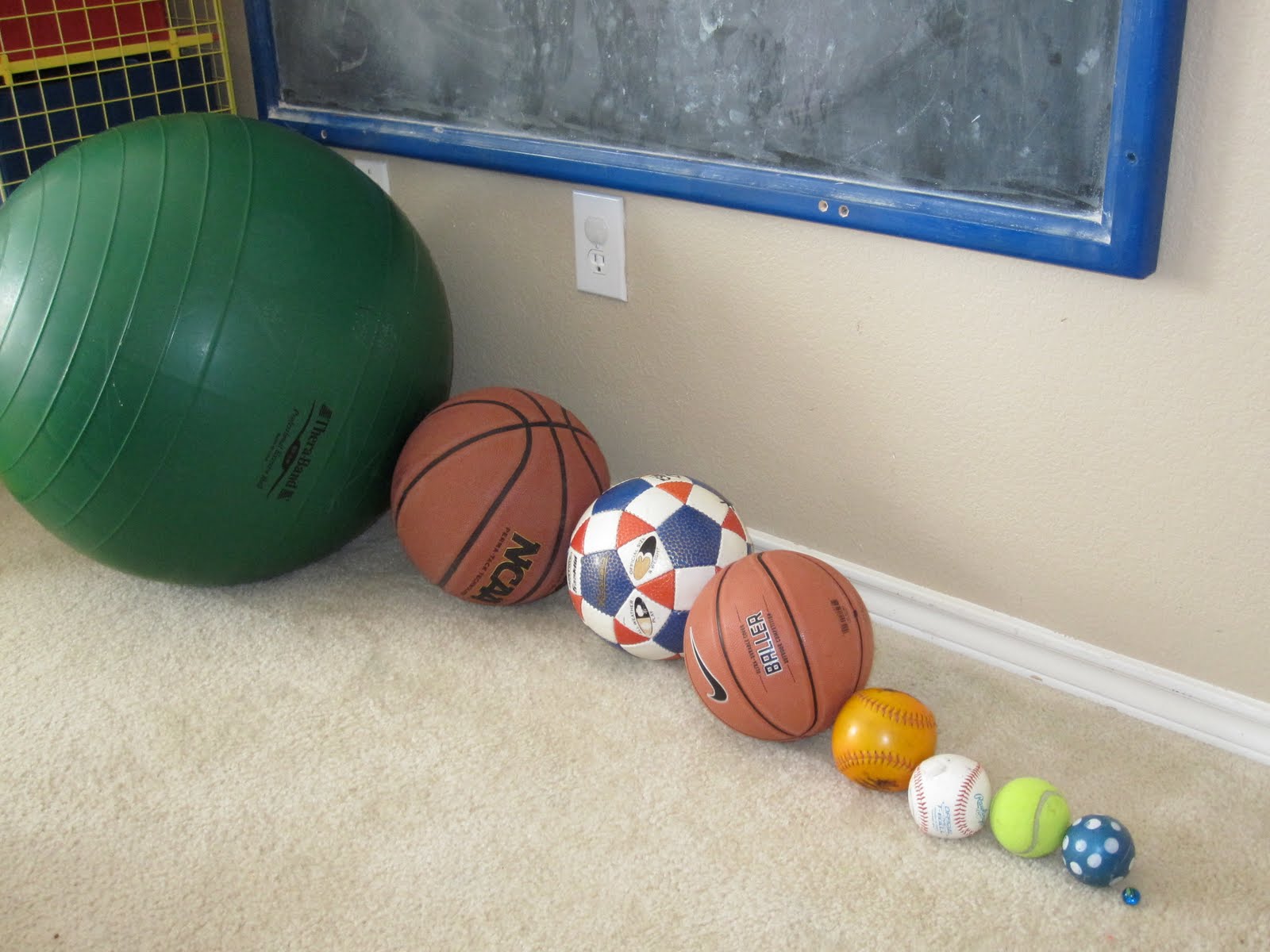 Imagination Express Preschool: B is for BALLS!