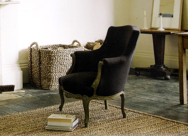 linenandlavender.blogspot.com: Simple Home --They wrote the book...