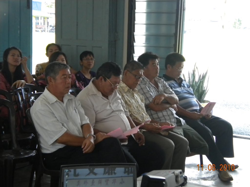 SJK (C) KHUEN HEAN: Majlis Persaraan Pn. Lim Lee Choo